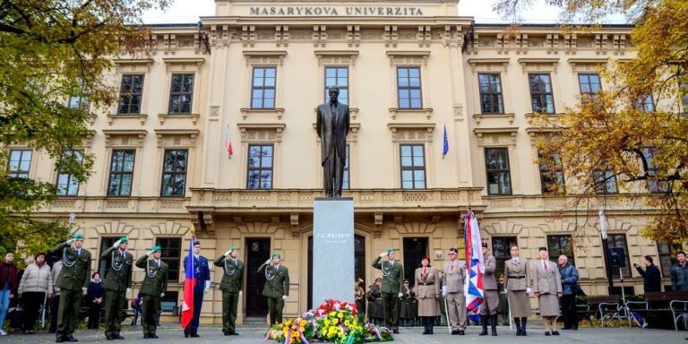 October 28 - Independent Czechoslovak State Day - czechology.com