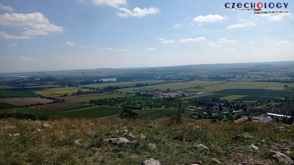 1-Day Trip to the South: Mikulov and Klentnice - Czechology