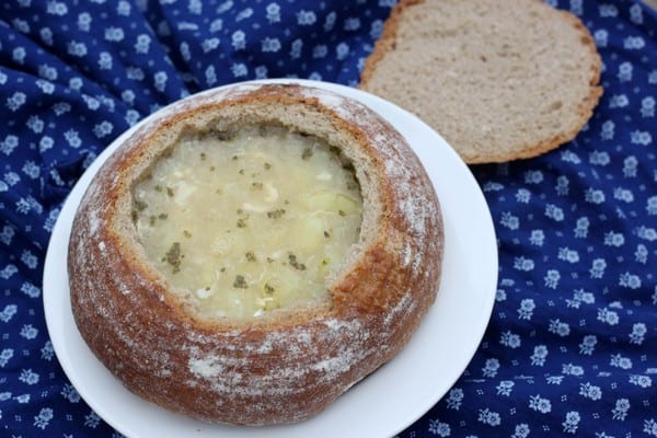 Česnečka - Traditional Czech Garlic Soup - Czechology
