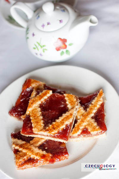 Mřížkový koláč - Linzer Pie - Czechology